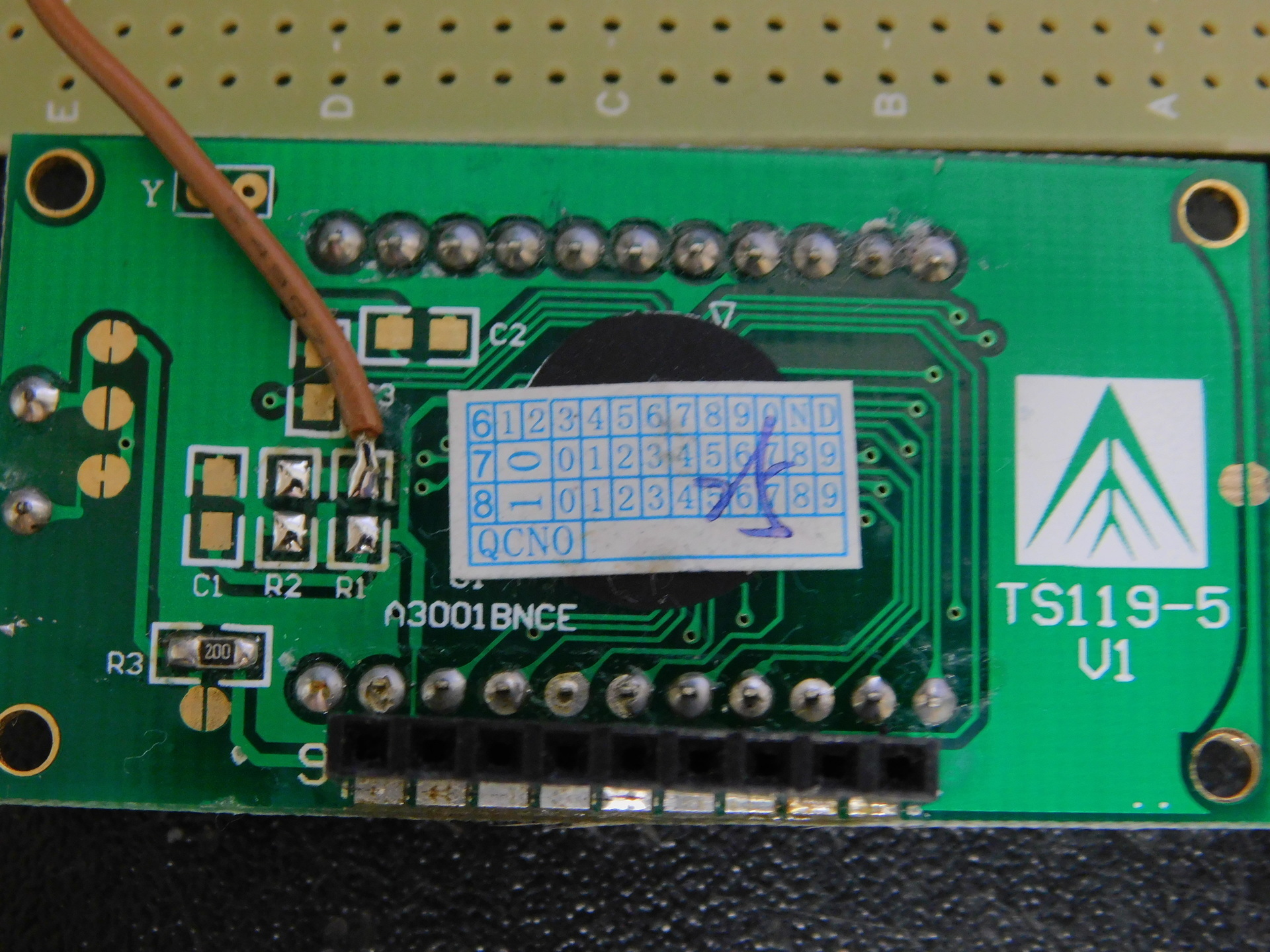 時計を製作中（3） HD68P05V07、ピギーバック品で工作しよう: cafe2.54